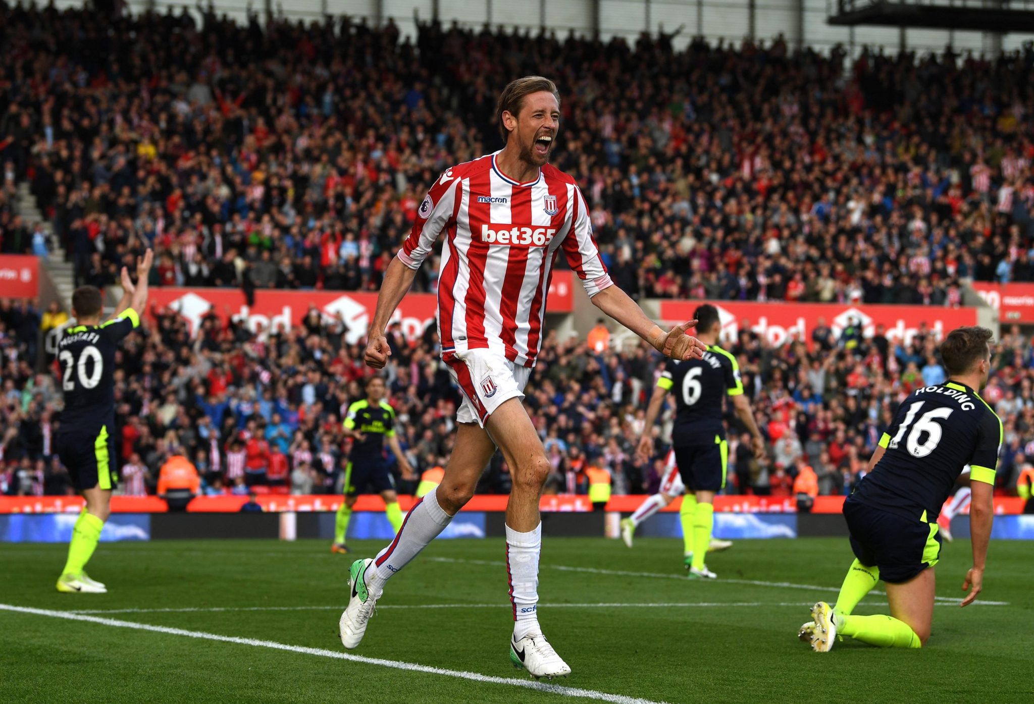 Tiểu Sử Peter Crouch - Ngôi Sao Bóng Đá Tài Năng Người Anh
